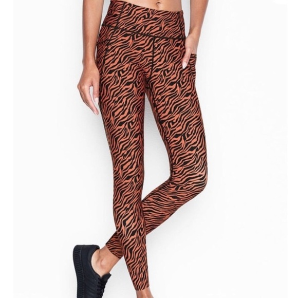 Victoria's Secret | Pants & Jumpsuits | Victorias Secret Gym Pants ...